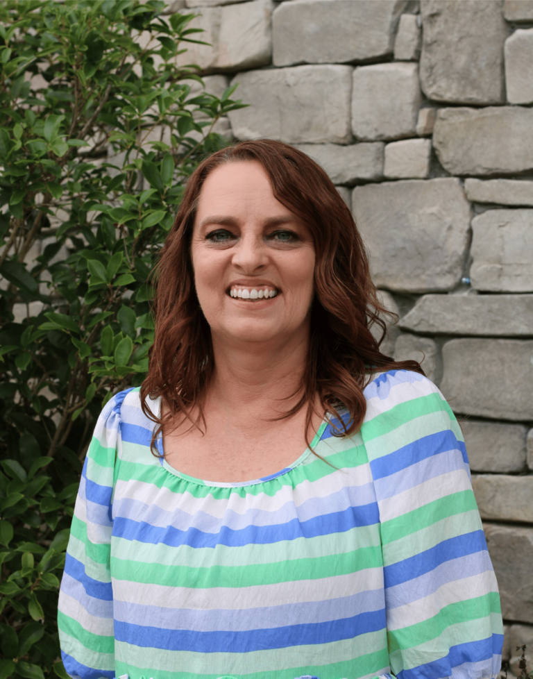 Meet the Team: Melissa Estes - Heritage Memorial